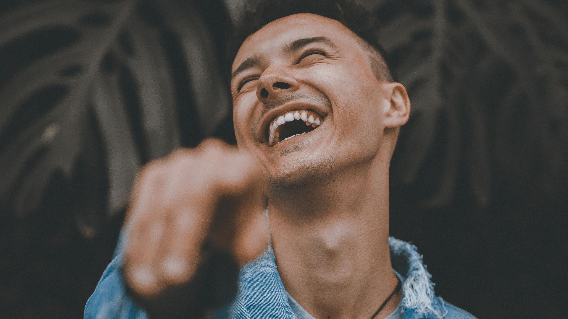 10 Texting Abbreviations Everyone Knows & 10 Boomers Never Heard Before ...