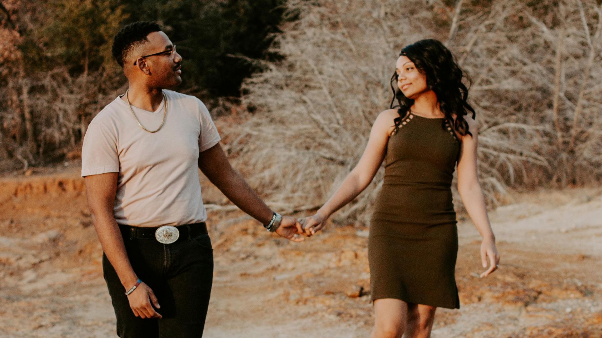 Crushing Hard? 10 Signs You're Coming On Too Strong & 10 Strategies For ...