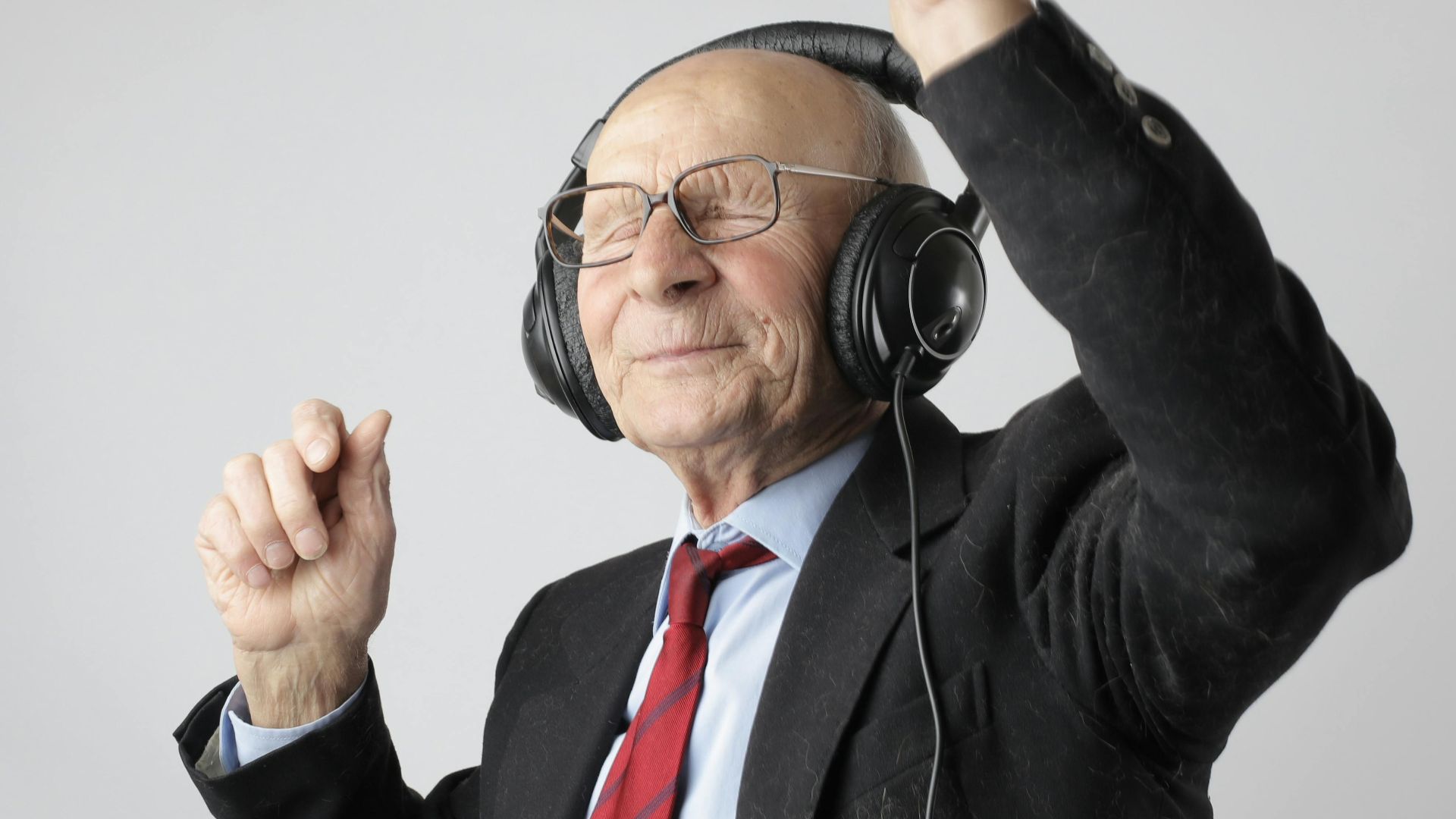 80s Dance Hits That Always Get Boomers On Their Feet - TheZenParent