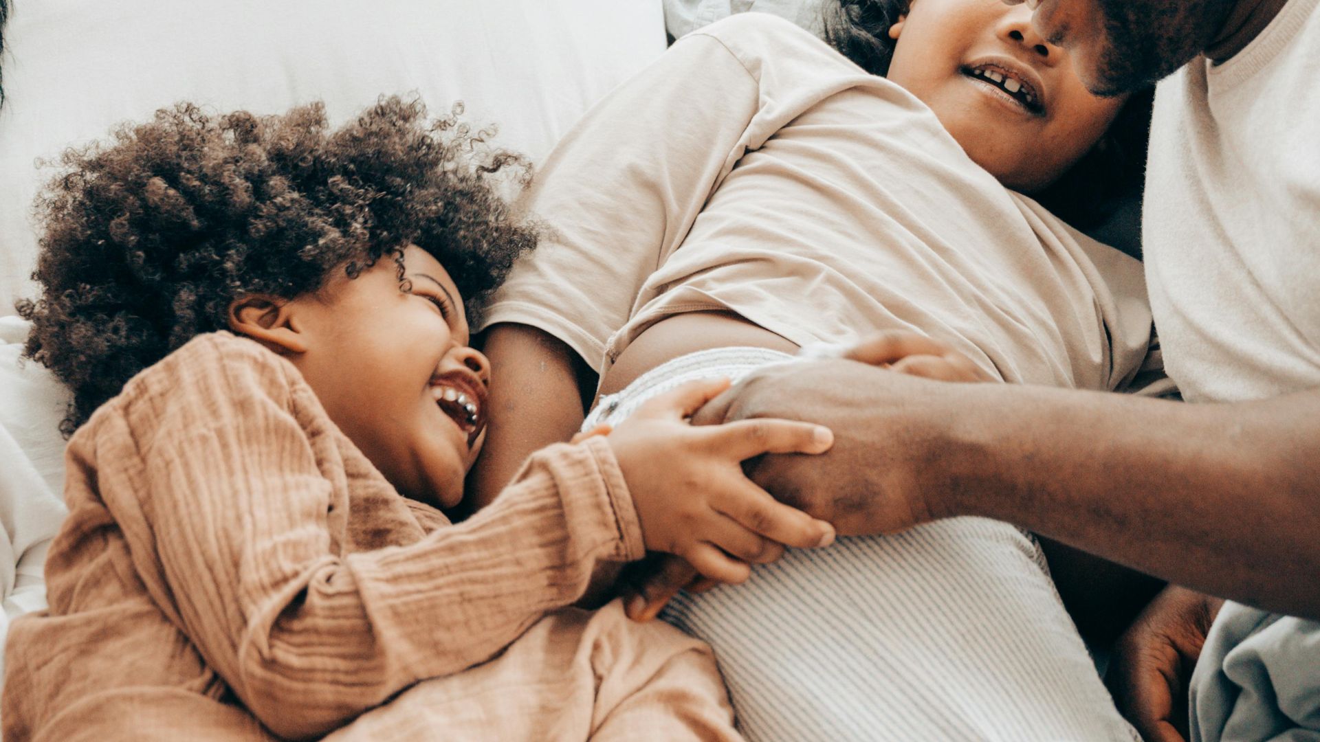 Family Feud: 20 Common Family Arguments You've Likely Faced - TheZenParent